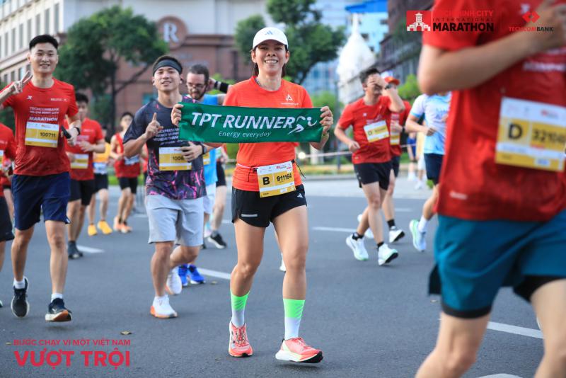 CÙNG TPT THAM GIA Giải Marathon Quốc tế TP.HCM Techcombank LẦN THỨ